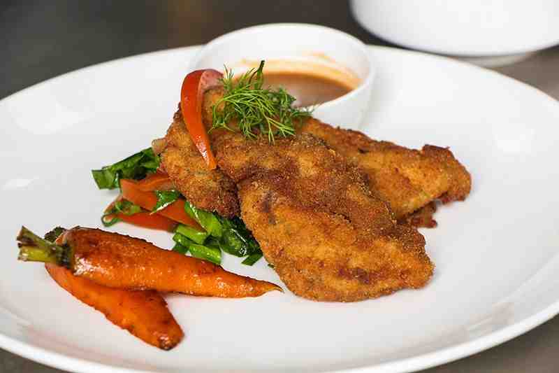 Fried Chicken with Pepper Sauce
